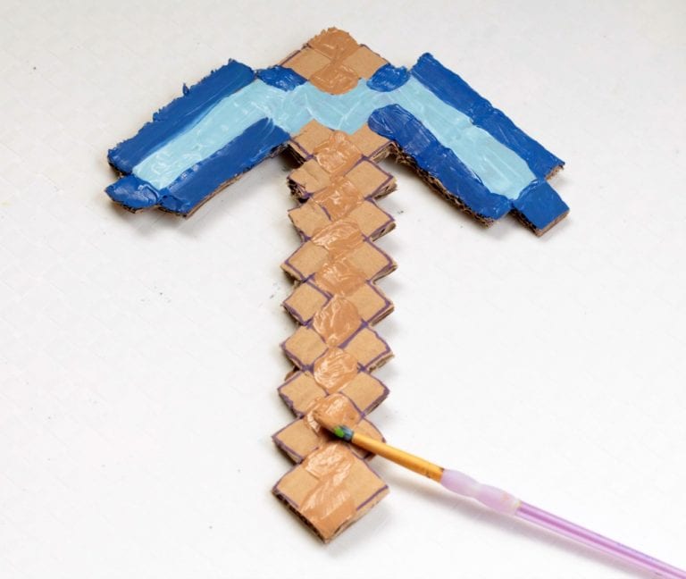 Minecraft-Inspired Cardboard Pickaxe » SKrafty